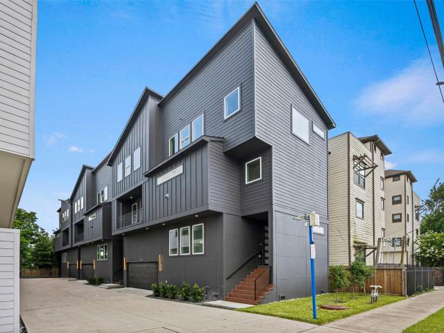 1424 W 23rd Street A