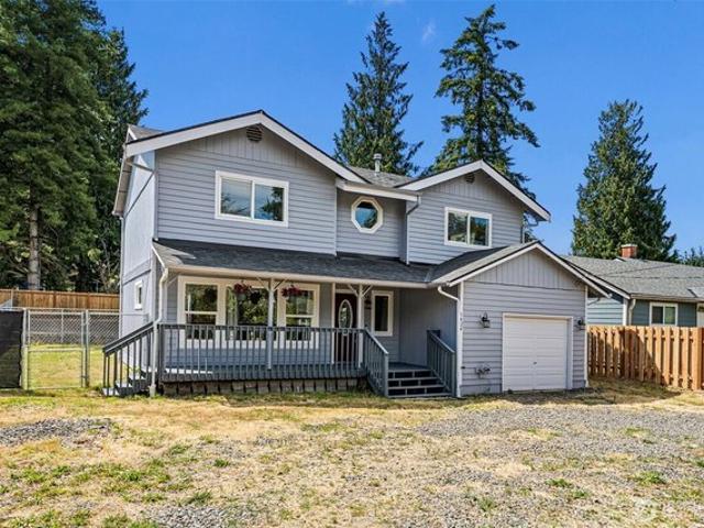 1424 West Ave, Port Orchard, WA 98366
