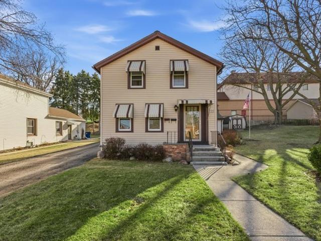 1424 12th Ave Unit 1426, Grafton, WI 53024