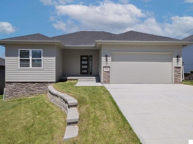 1424 2nd Ave, Plattsmouth, NE 68048