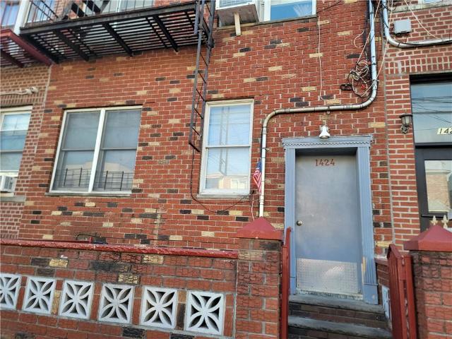 1424 71st Street | Compass