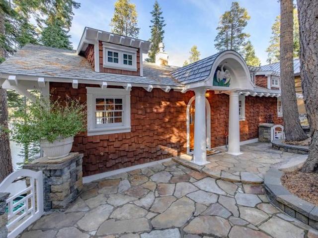 14254 S Shore Dr, Truckee, CA 96161