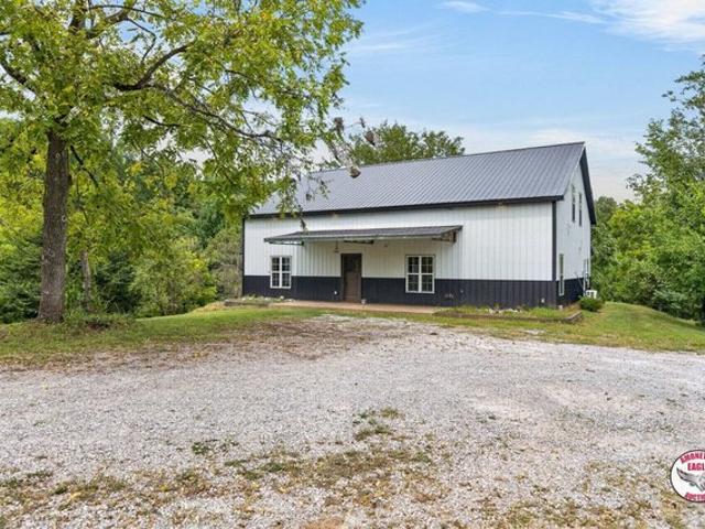 1425 Moodyville Loop, Byrdstown, TN 38549