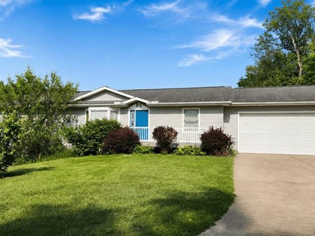 1425 N Sutton Rd, Jackson, MI 49202