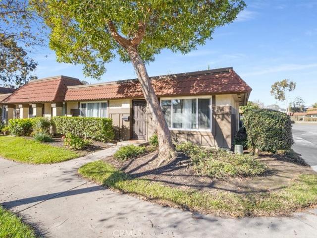 1425 N Parkhaven Dr, Anaheim, CA 92801 | MLS #CV26044