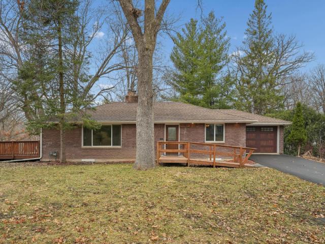 1425 Orkla Dr, Golden Valley, MN 55427 | MLS #7045