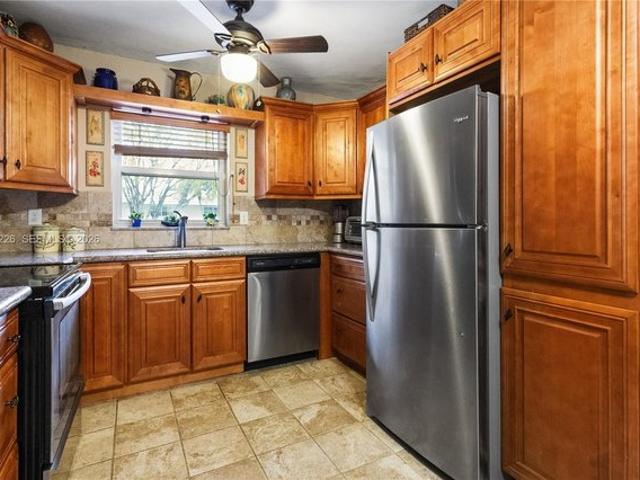 1425 Arthur St Unit 205A, Hollywood, FL 33020