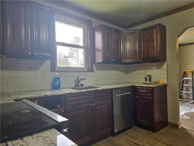 1425 Barclay Hill Rd