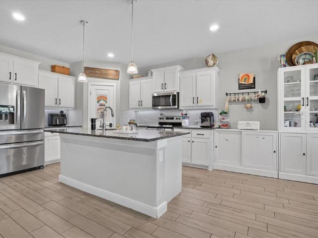 1425 Bennett Drive