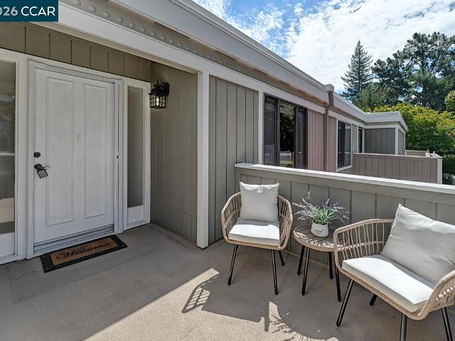 1425 Canyonwood 3