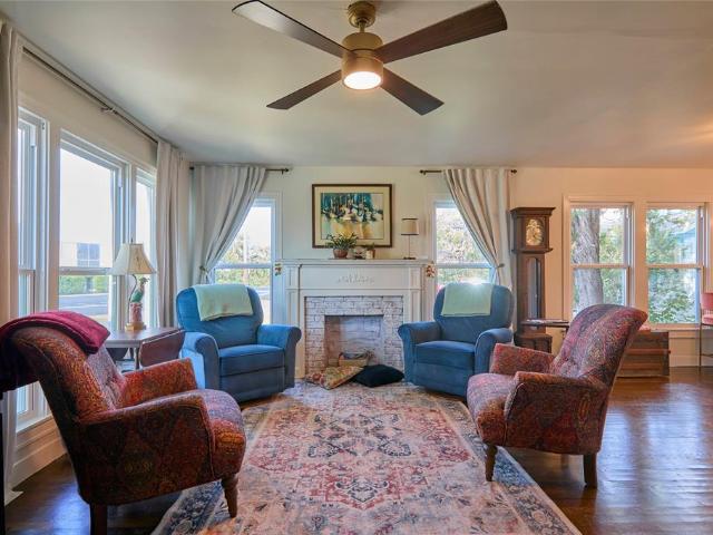 1425 Cedar Crest Drive