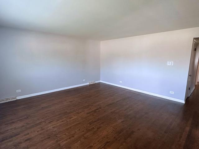 1425 Kasten Dr, Dolton, IL 60419 | MLS #12553 | Compass