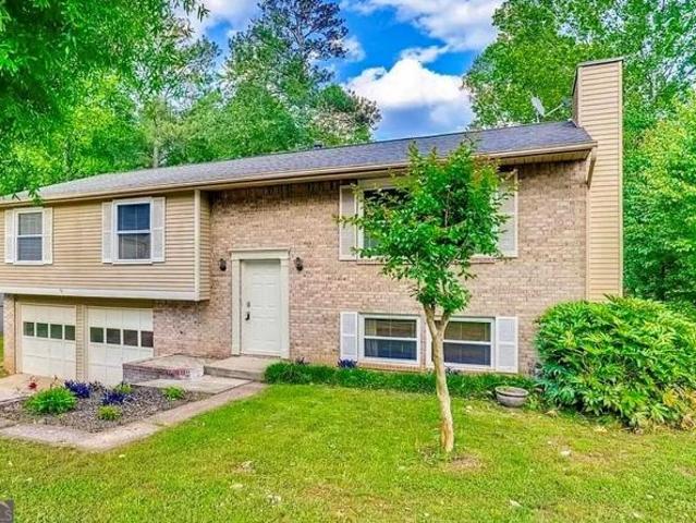 1425 Parkmont, Roswell, GA 30076