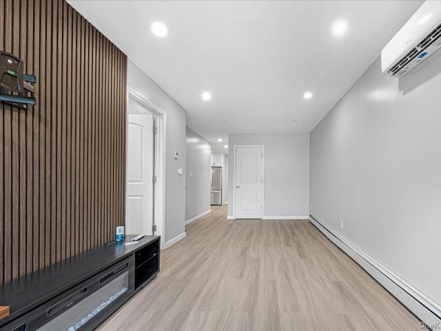 1425 Prospect Place 2