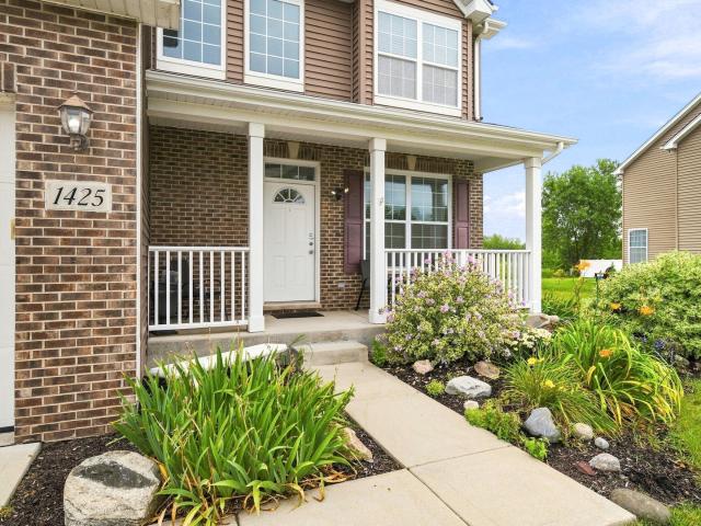 1425 S Saddlebrook Lane