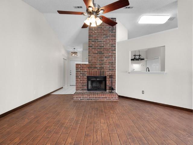 1425 Thistlewood Lane