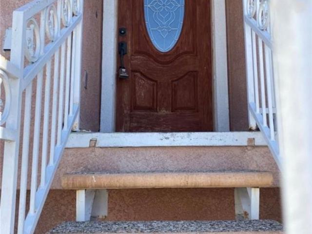1425 W 224th