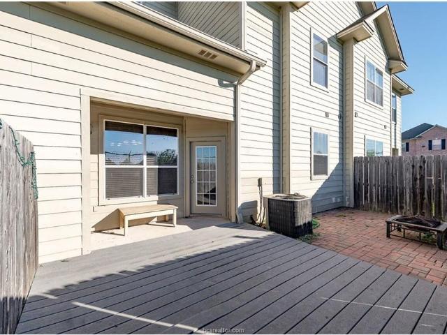 1425 W Villa Maria 602