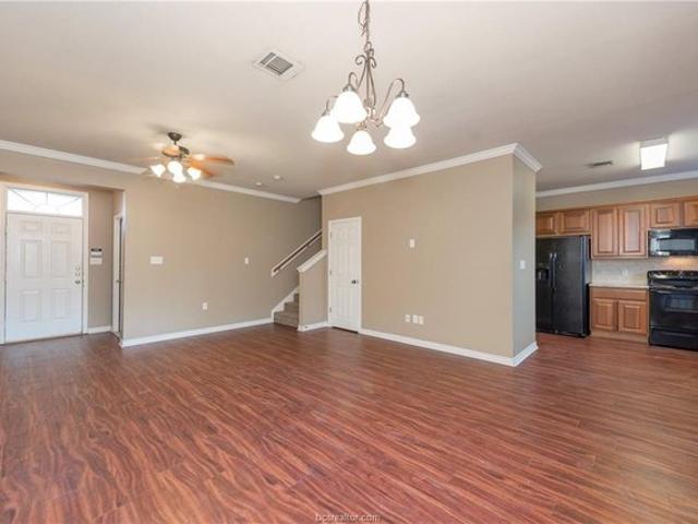 1425 W Villa Maria Rd Unit 903, Bryan, TX 77801