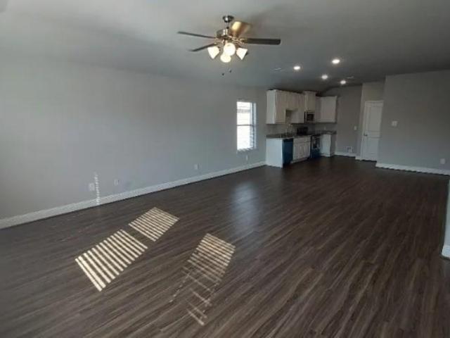 1425 Waverley Drive