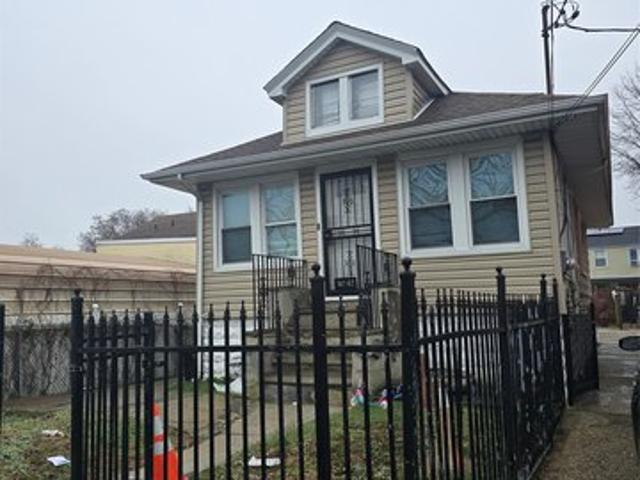 14262 Bascom Ave, Jamaica, NY 11436