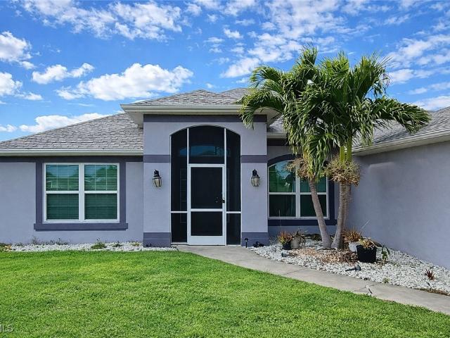 1426 NE 5th Pl, Cape Coral, FL 33909 | MLS #2026001