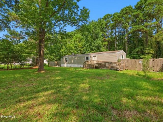 1426 Cherrytree Rd NE, Winnabow, NC 28479