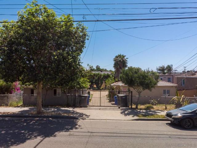 1426 E 16th Street