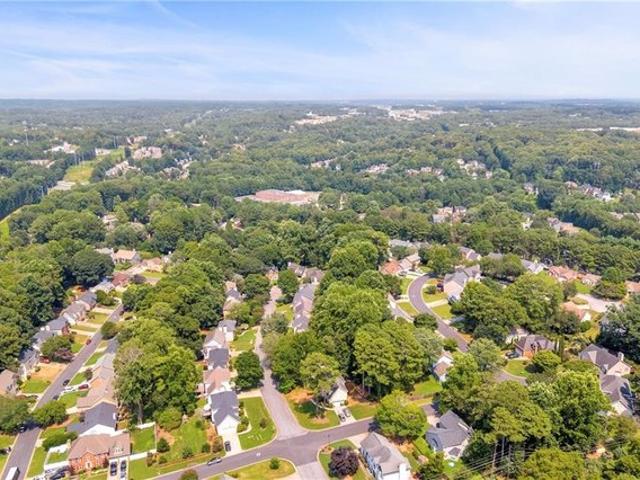 1426 Emerald Pine Ct, Lawrenceville, GA 30043