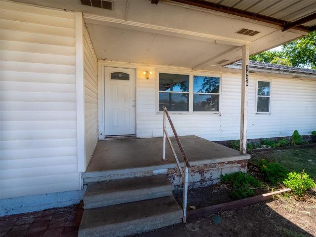 1426 Pastusek Avenue