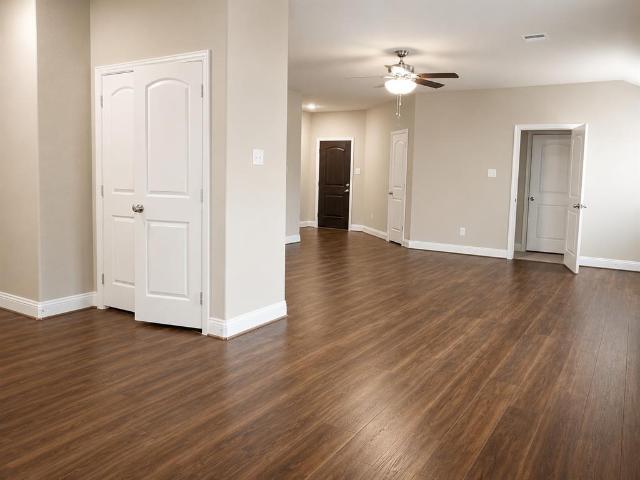 1426 warringwood Drive