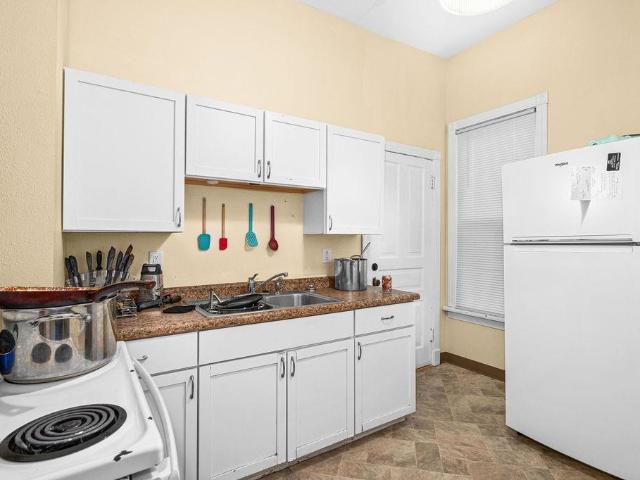 1426 1 E 1st St, Duluth, MN 55805 | MLS #6121 | Compass