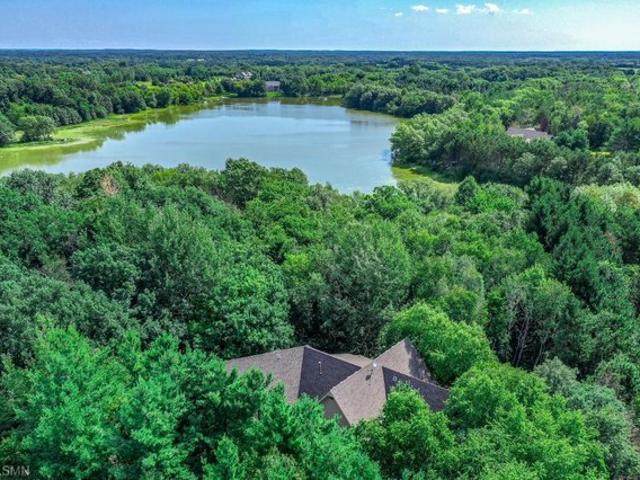 14271 Kirby Ave N, Hugo, MN 55038
