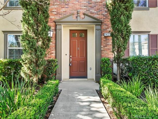 1427 Montgomery St, Tustin, CA 92782