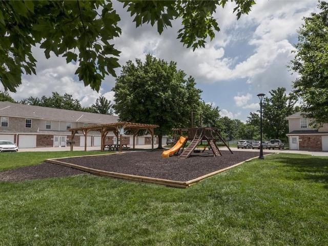 1427 E 120th Street