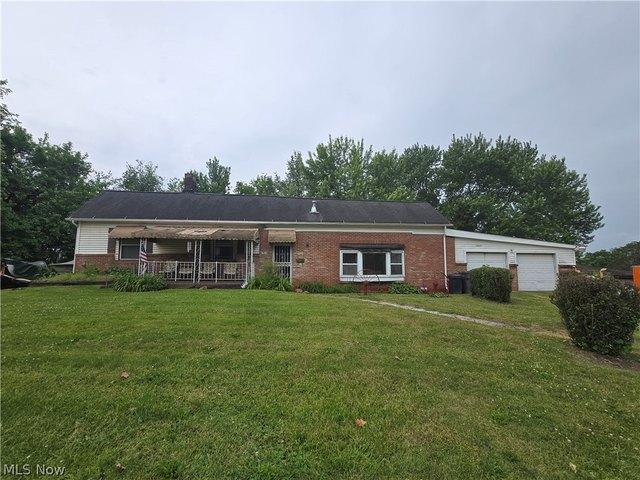1427 Hawn St, Youngstown, OH 44506