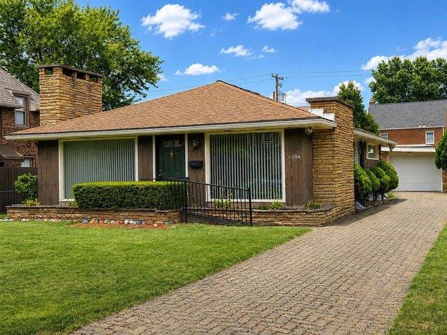 1427 Pacific Ave, Natrona Heights, PA 15065