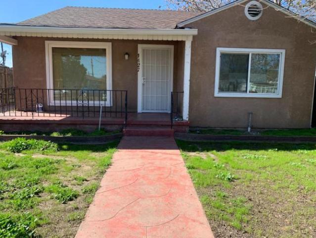 1427 S American St, Stockton, CA 95206
