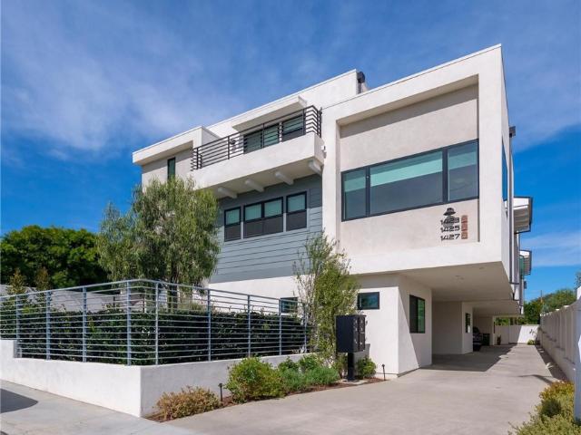 1427 15th, Manhattan Beach, CA 90266 | MLS #SB26041 | Compass