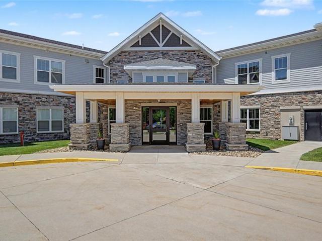 1427 34th Ave SW Unit 213, Altoona, IA 50009