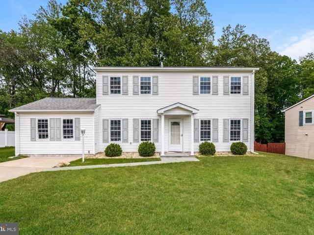 14281 Princedale Dr, Woodbridge, VA 22193