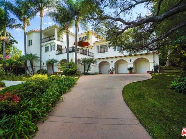 14285 Valley Vista Blvd, Sherman Oaks, CA 91423