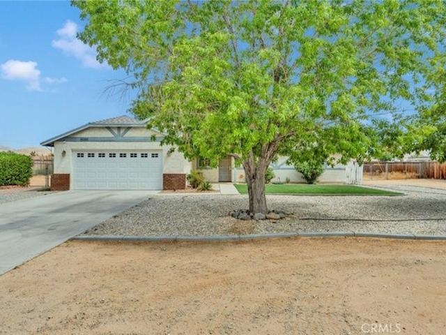 14285 Kiowa Rd, Apple Valley, CA 92307