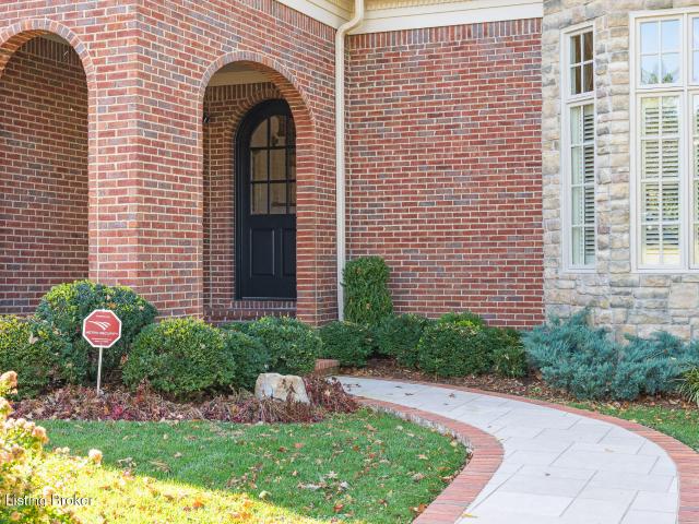 1428 Mockingbird Valley Green