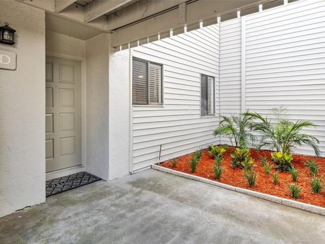 1428 Oak Pl Apt D, Apopka, FL 32712