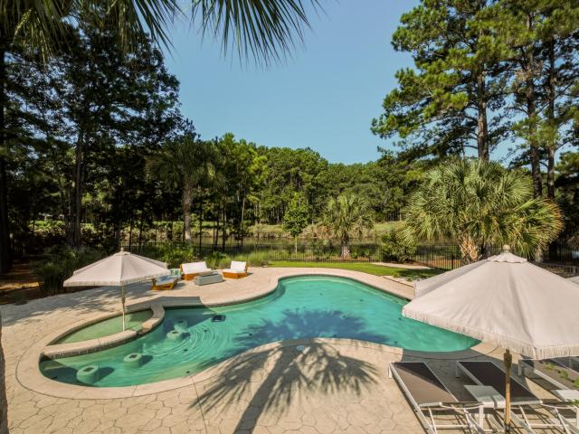 1428 Oakhurst Drive