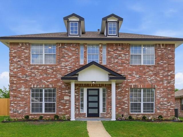 1428 Chapman Dr, Lancaster, TX 75134