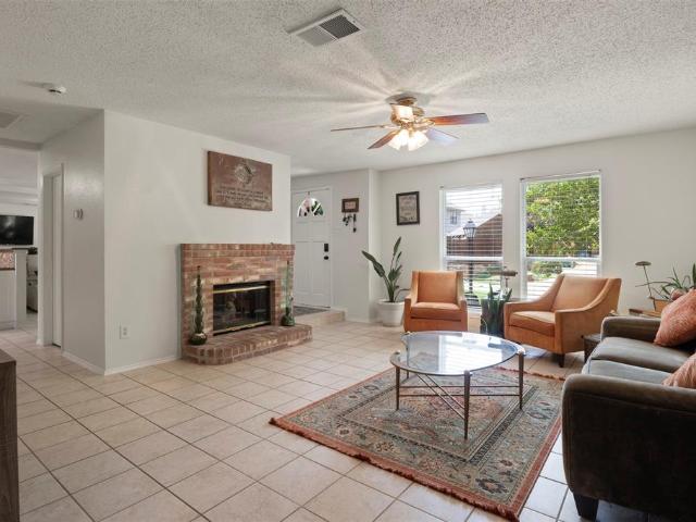 1428 Creekview Drive