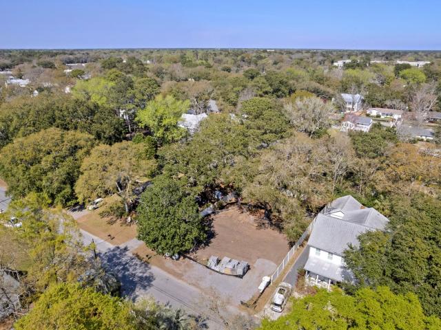 1428 Goblet Ave, Mount Pleasant, SC 29464 | MLS #26008 | Compass