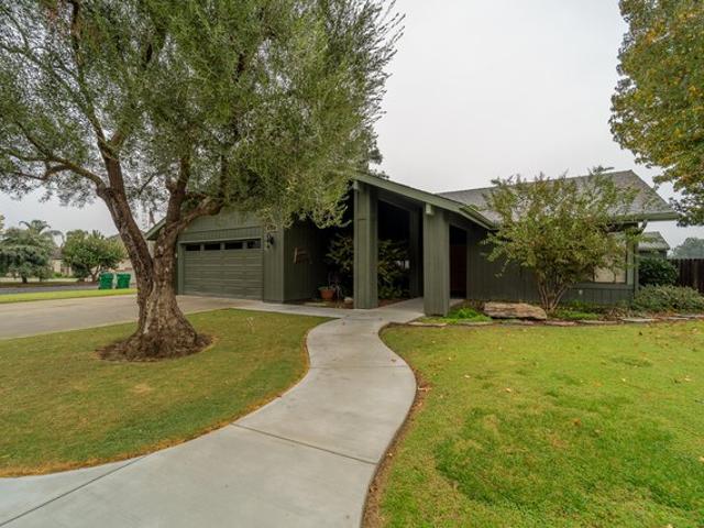 1428 Killette Rd, Tulare, CA 93274